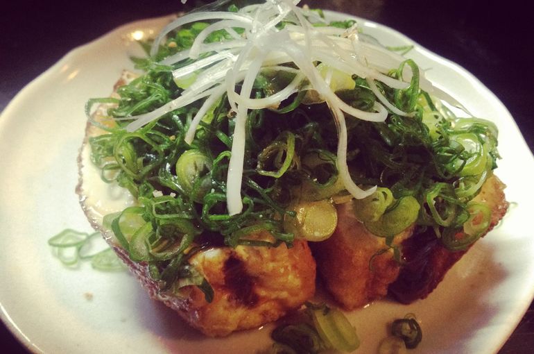 [生駒 居酒屋 焼き鳥]夜は時雨るとこがあるみたいですね。